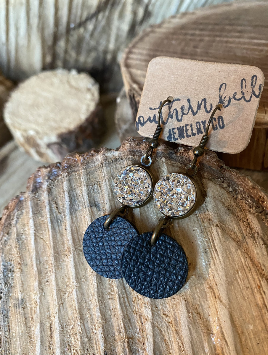 Black Leather Circle + Frozen Rain Charm – Southern Belle Jewelry LLC